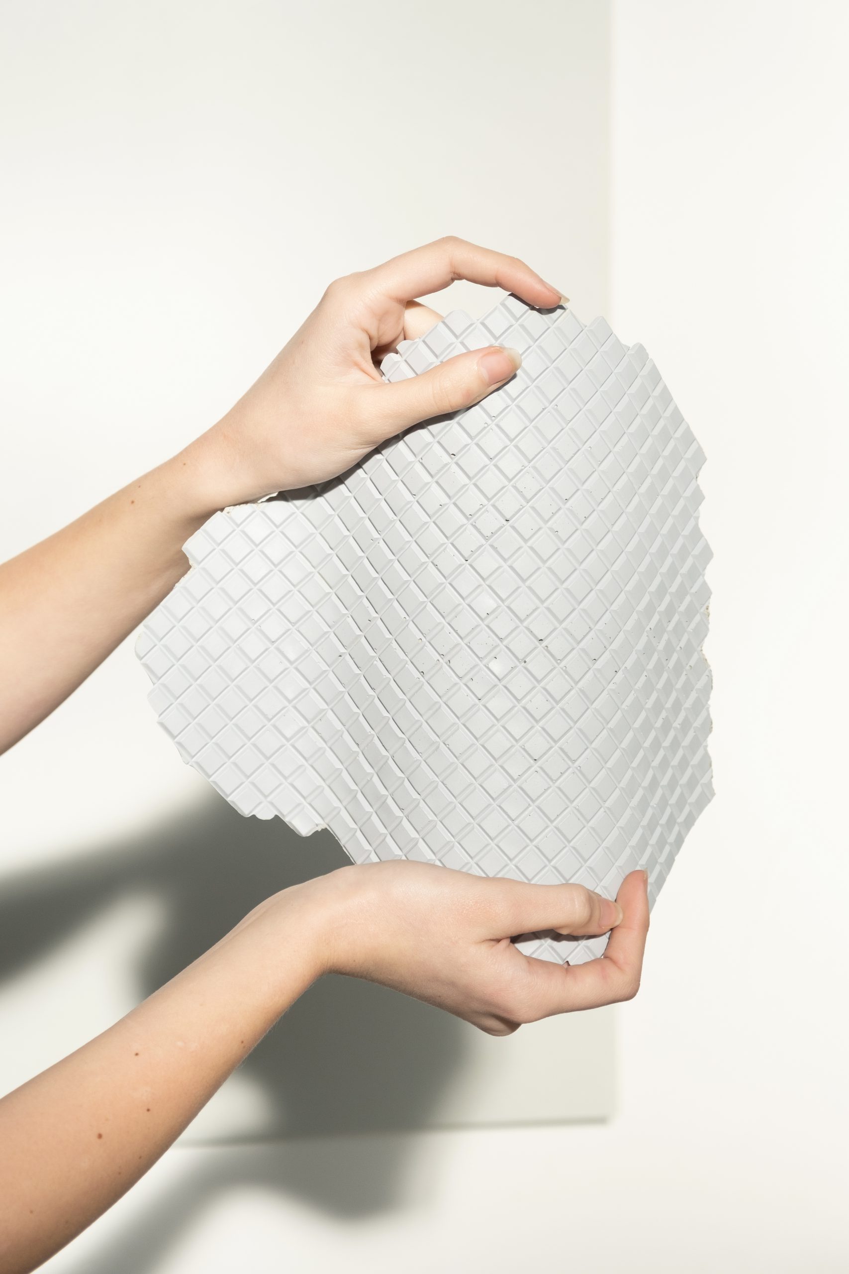 THE MATERIAL LOOKOUT: Haptic Optic